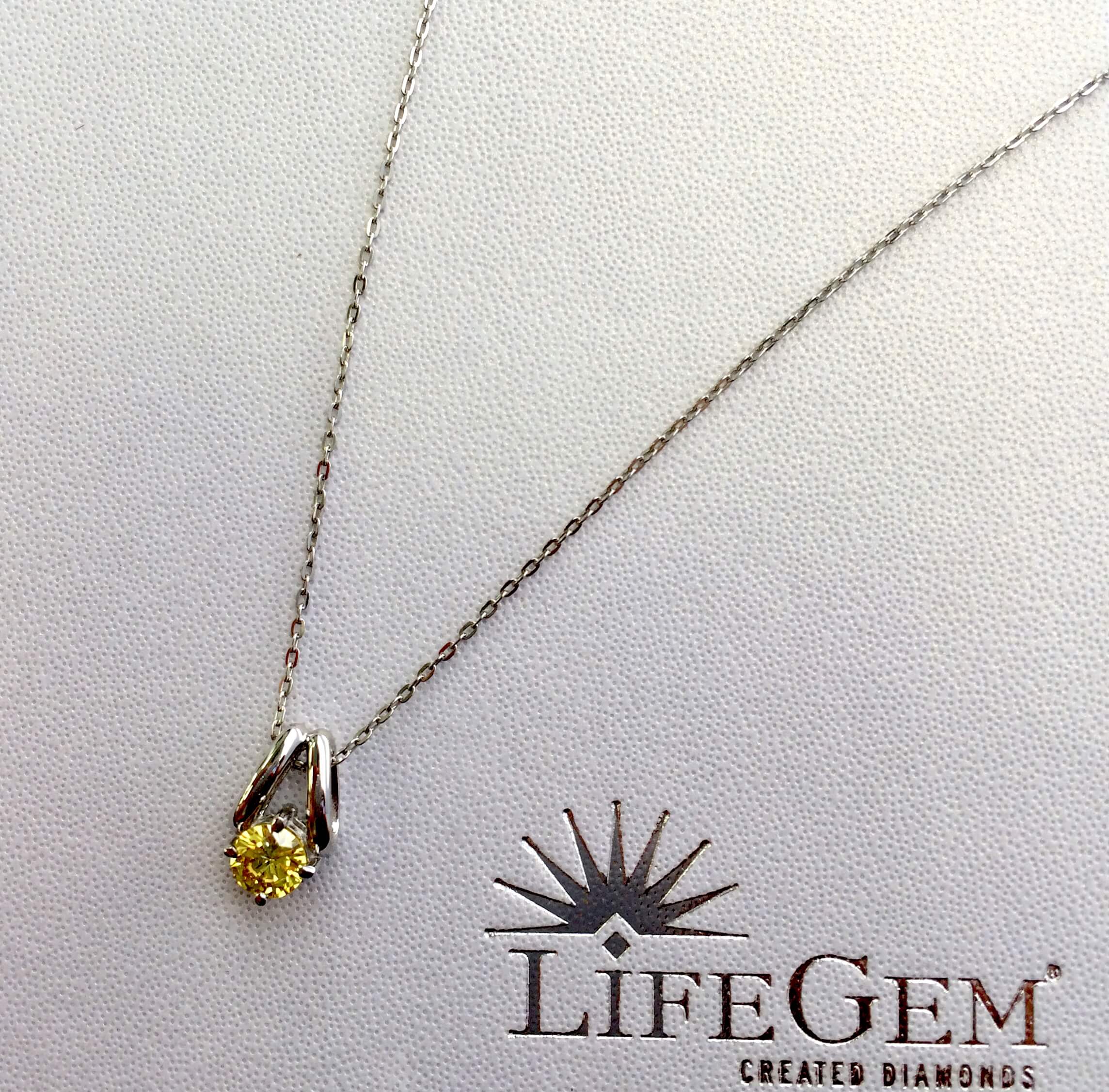 ライフジェムジャパン｜遺骨ダイヤモンド・遺灰ダイヤモンドの製造