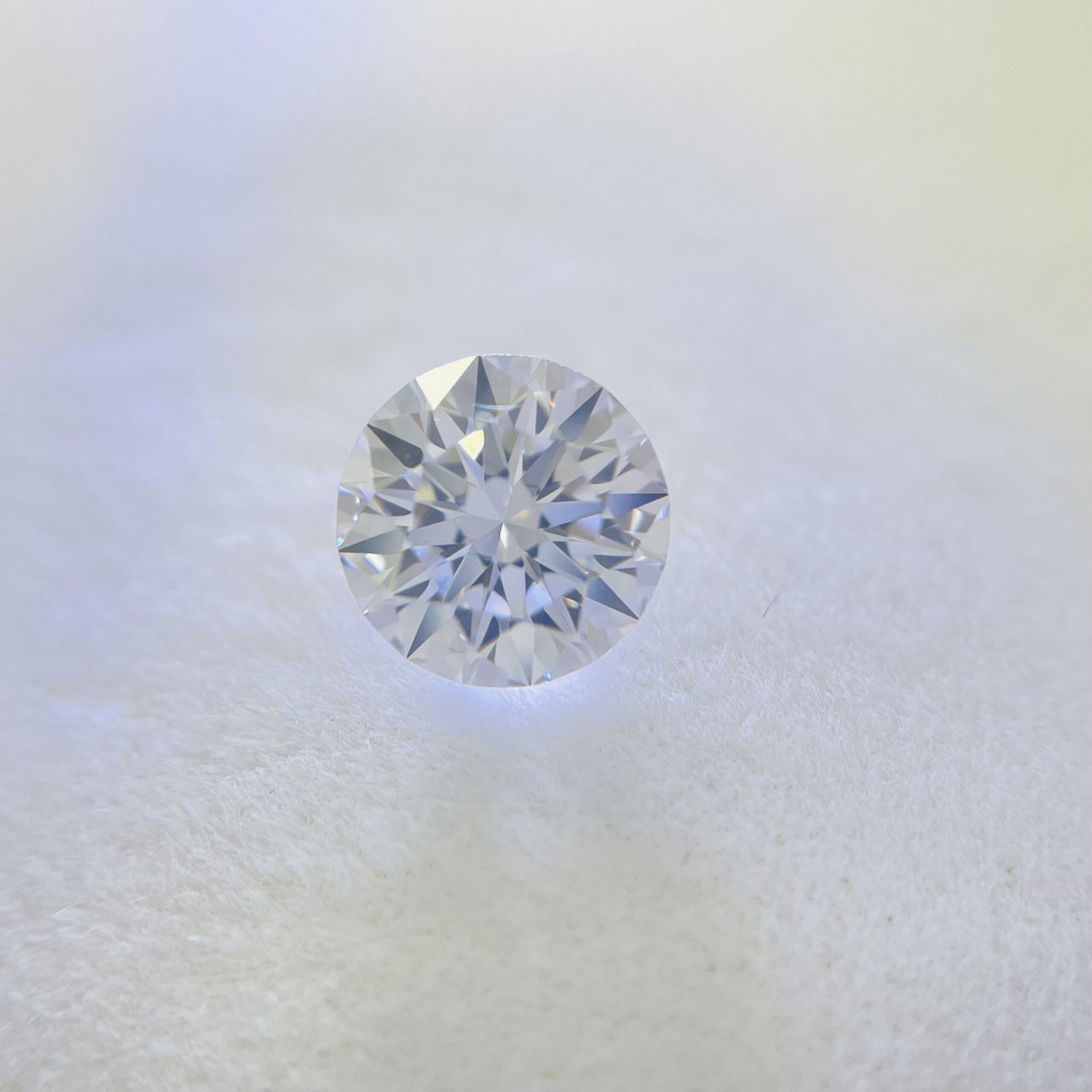 父がこんなに美しくなって戻ってくるのかと衝撃を受けました。 | 遺骨ダイヤモンド・遺灰ダイヤモンドの製造 ライフジェムジャパン 公式サイト